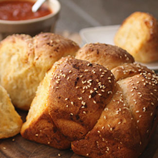 Garlic Bubble Loaf - Red Star® Yeast