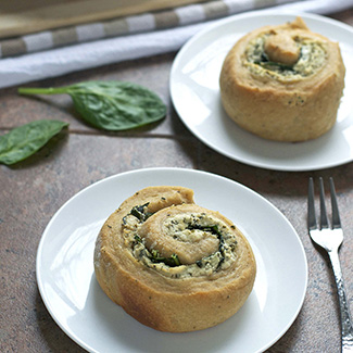 Spinach Goat Cheese Swirl Rolls - Red Star® Yeast